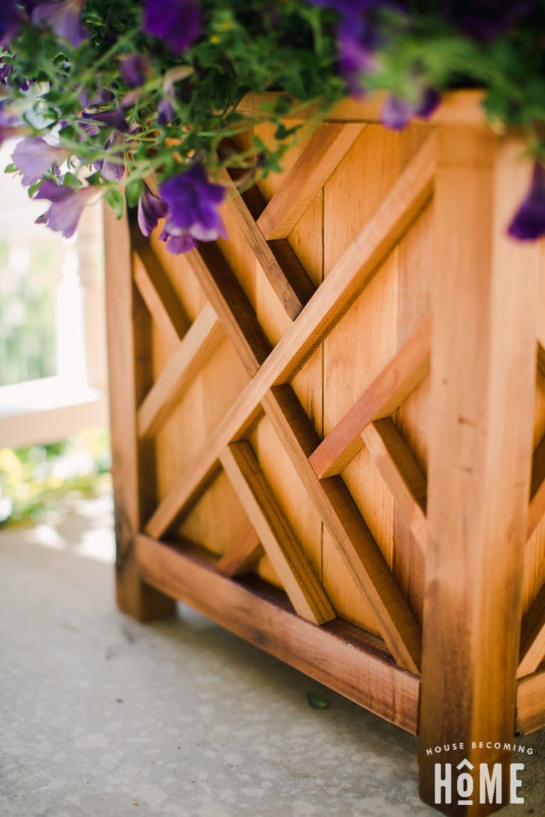 DIY Cedar Chippendale Planter. Full instructions and printable PDF ...