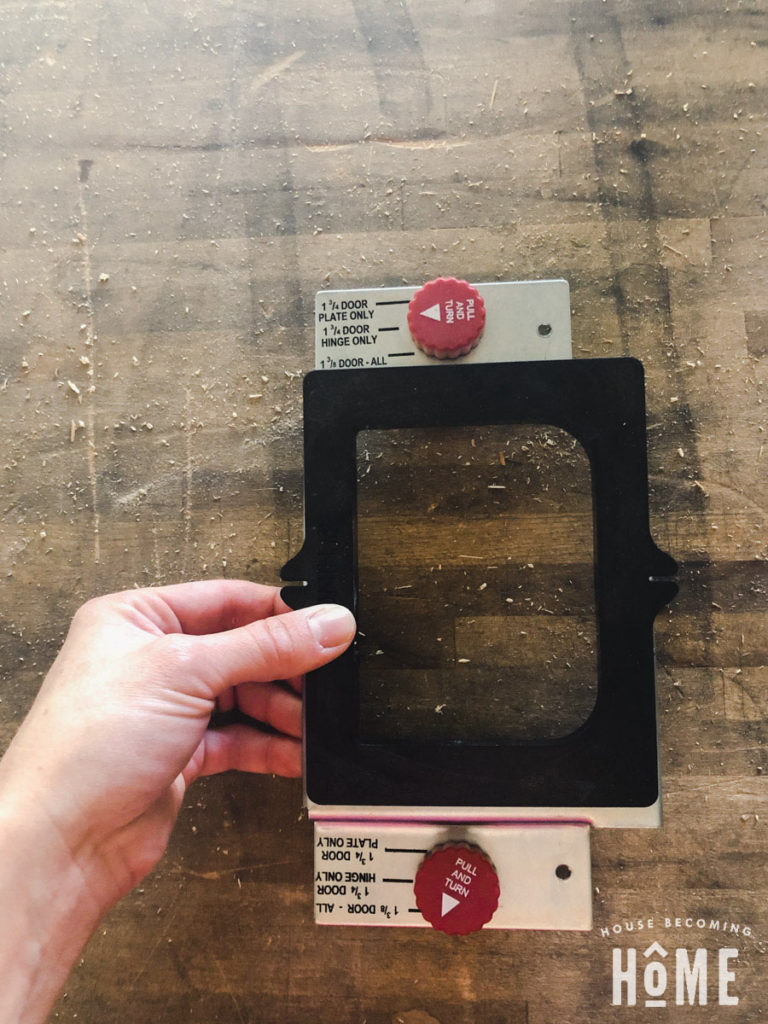 How to Use Milescraft Mortising Template to Make Door Hinge Mortises ...